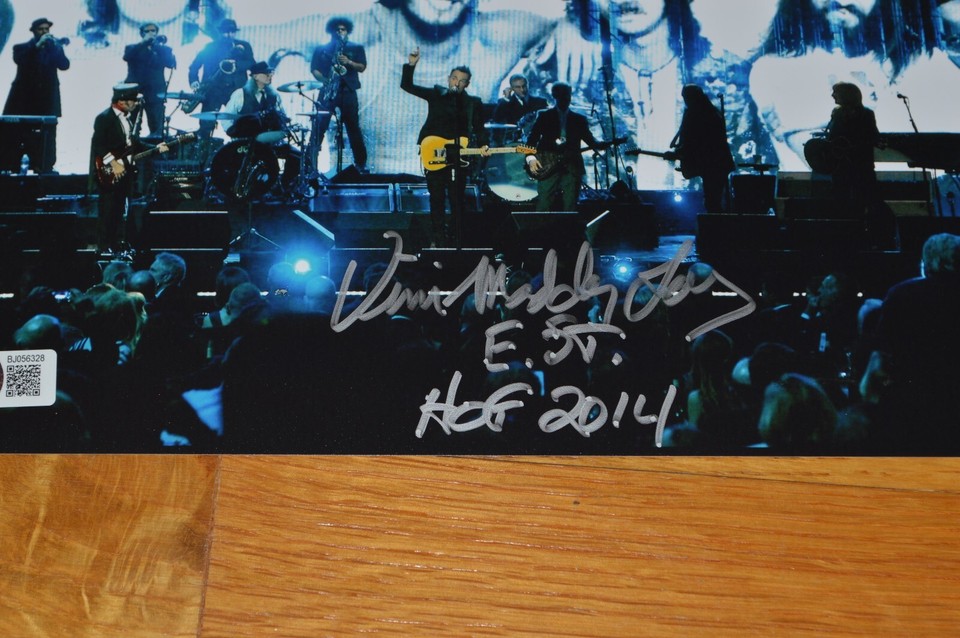 Vini Lopez Autographed 8x10 Color Photo with Beckett Hologram ~ E ...