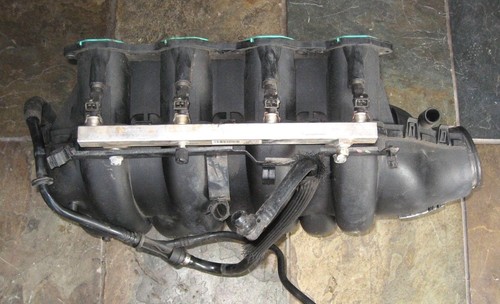 OEM Maserati Quattroporte Granturismo INTAKE MANIFOLD W/ INJECTOR RAIL ...