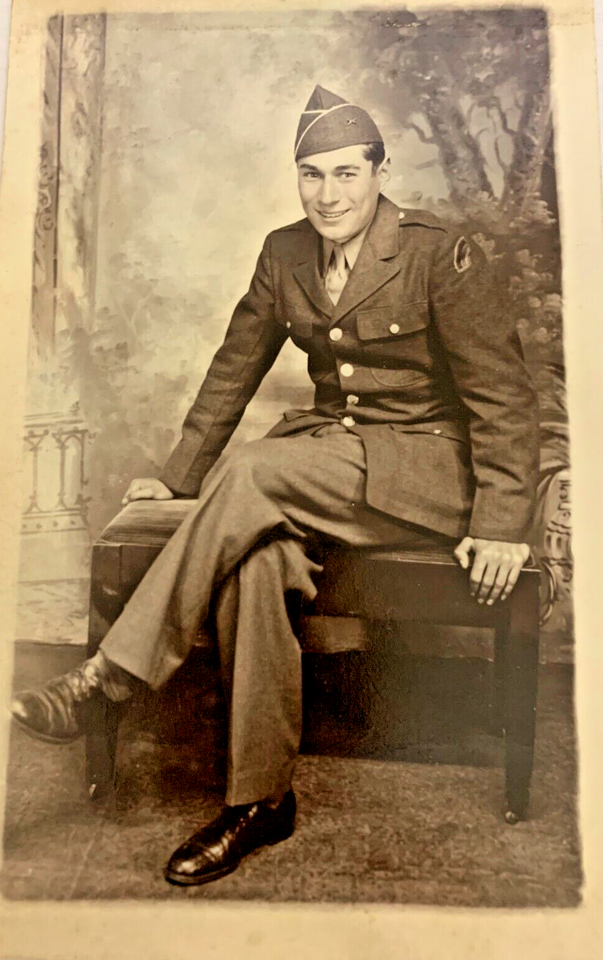 Vintage B&W Photo 1943 WW2 US Army Infantryman Military Posing Handsome ...