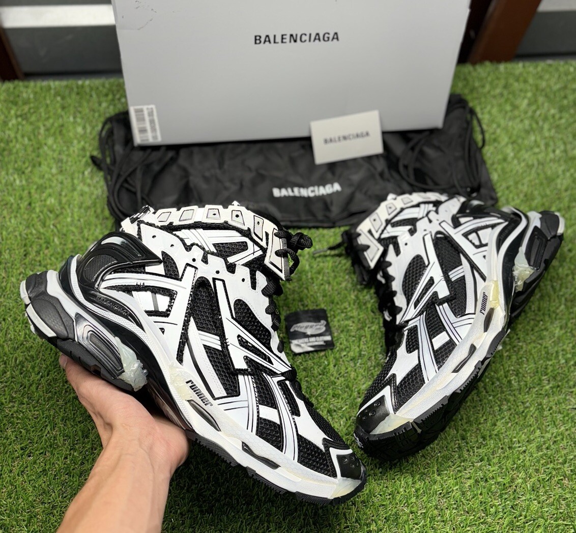 Size 47 (14 US) - Balenciaga Runner ' Black, White ' | BRAND Size 47 (14 US) - Balenciaga Runner ' Black, White ' | BRAND