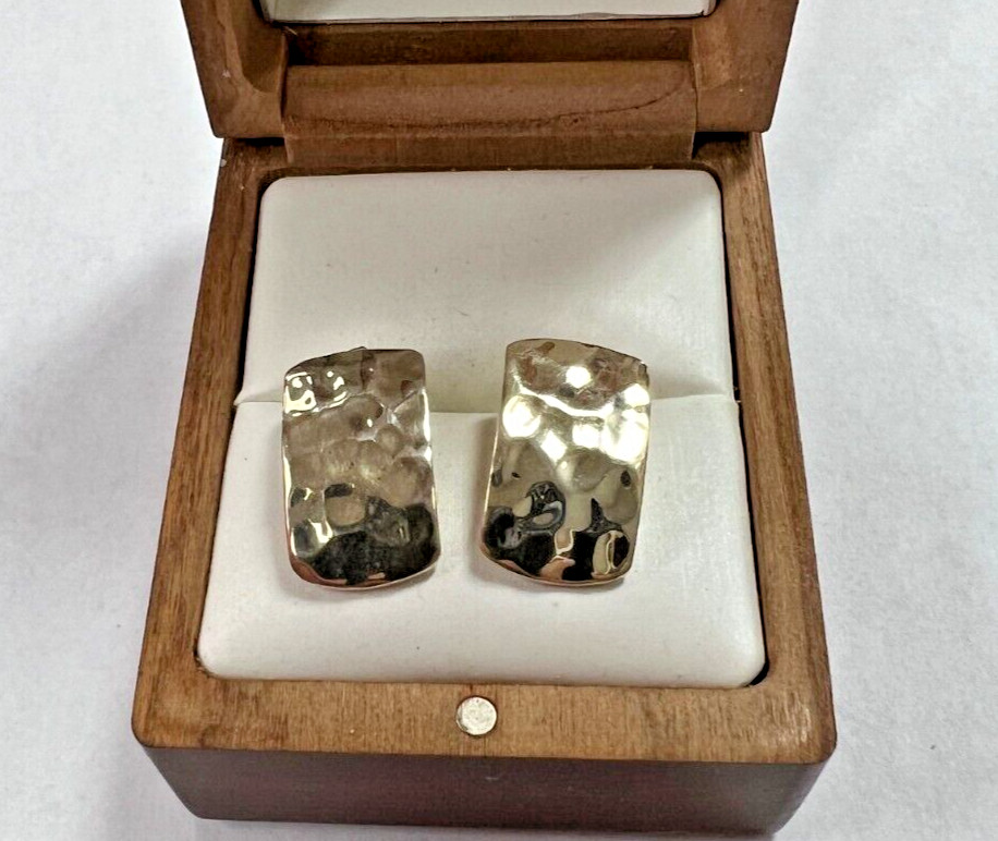 Silpada SS Curved / Hammered Wire Drop Earrings W0991… - Gem