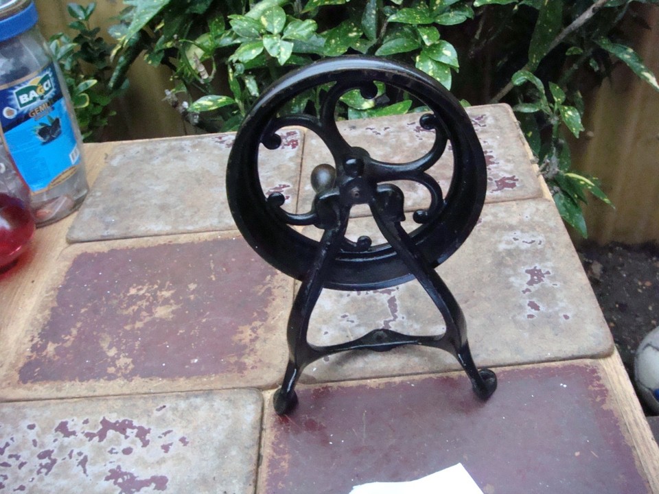 Old Vintage Antique Sewing Machine Wilcox Willcox & Gibbs Hand Crank ...