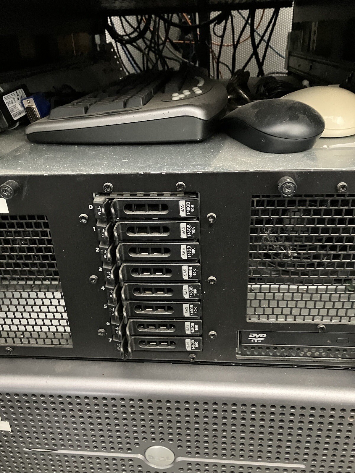 2 Genuine Dell PowerEdge 6850 Server W/Quad Intel Xeon 32 GB RAM “Lot ...