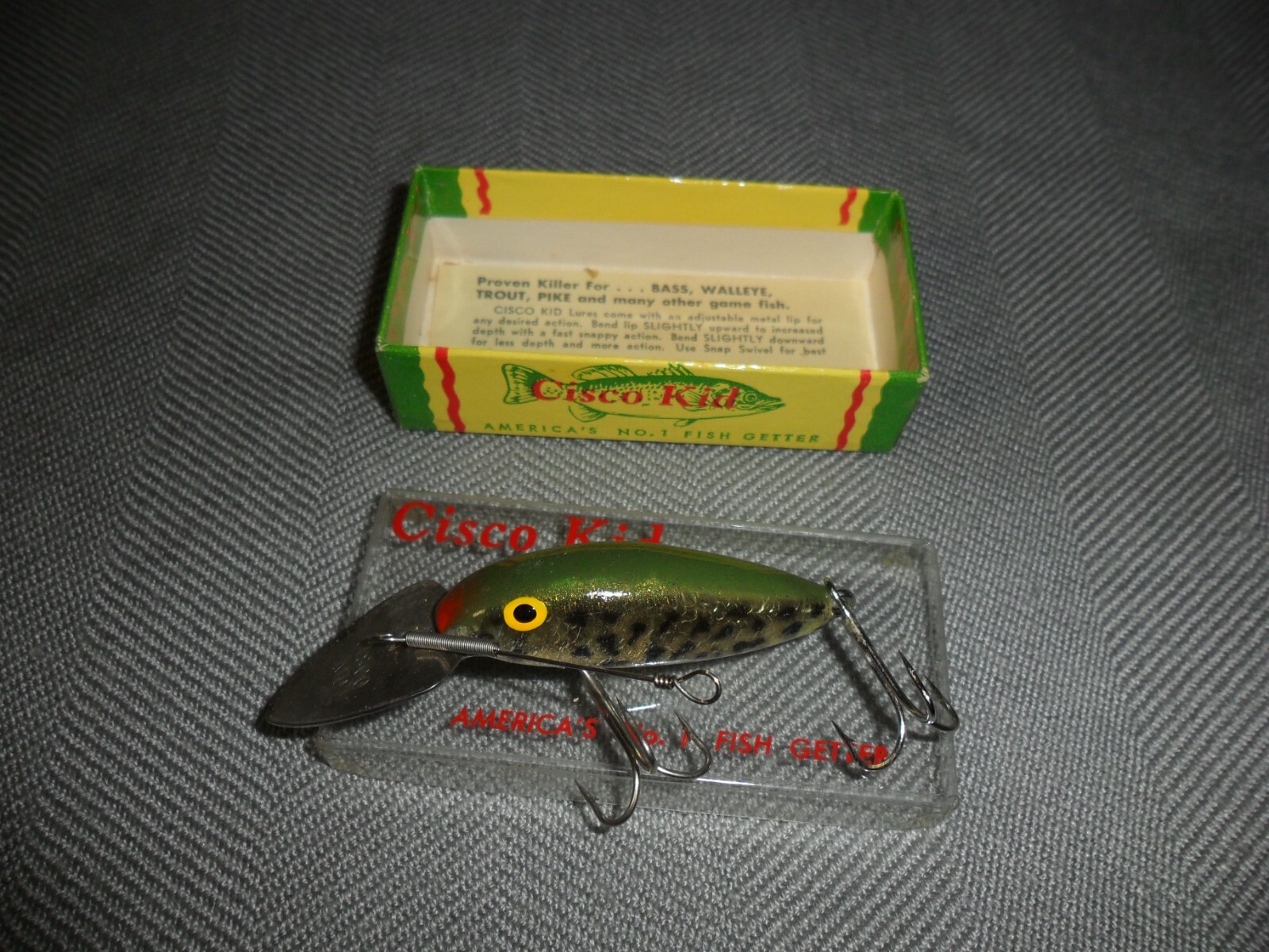 Vintage Cisco Kid Lures Retailer Case Pack Rare & Complete Case 12 ...