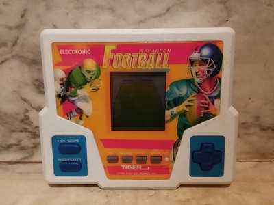 1994 Tiger Electronics Play Action FOOTBALL Handheld Electronic Game ...