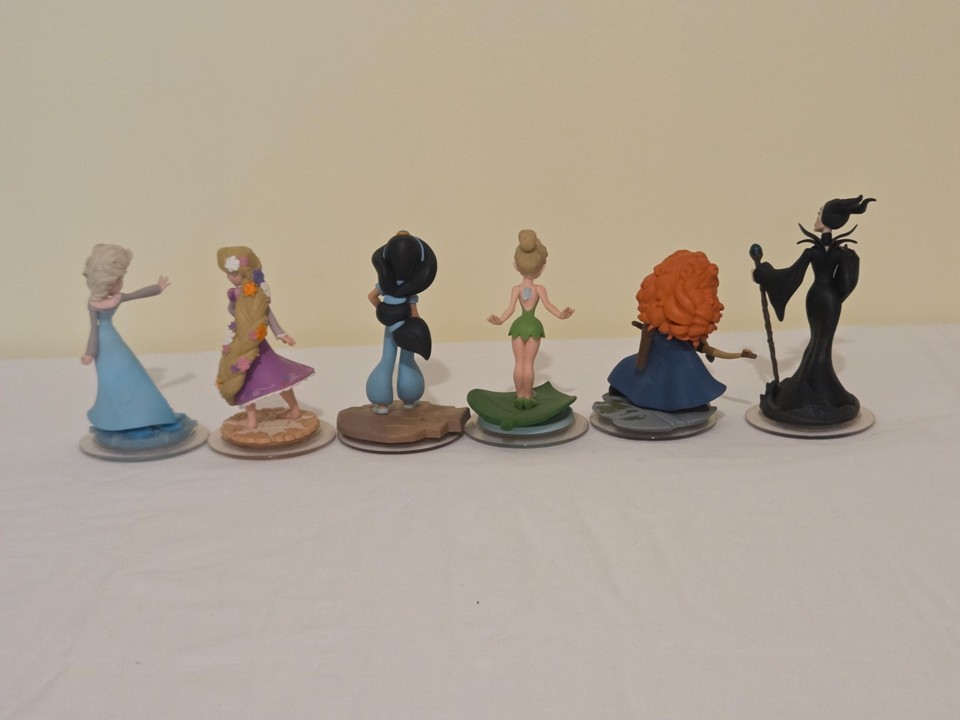 Disney Infinity Figure Lot. Princesses & More! Frozen, Aladdin ...