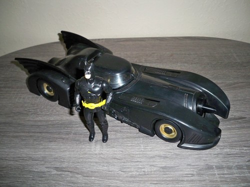 Batman Kenner 1990 Batmobile The Dark Knight Collection 100% Complete w ...