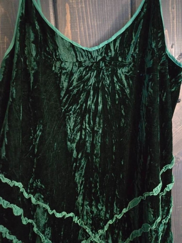 Pyramid Collection XL green velvet velour fairy gothic renn dress w ...