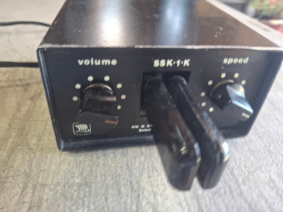 Nye Viking SSK-1-K vintage, iambic (auto-duplex) Morse code keyer and ...
