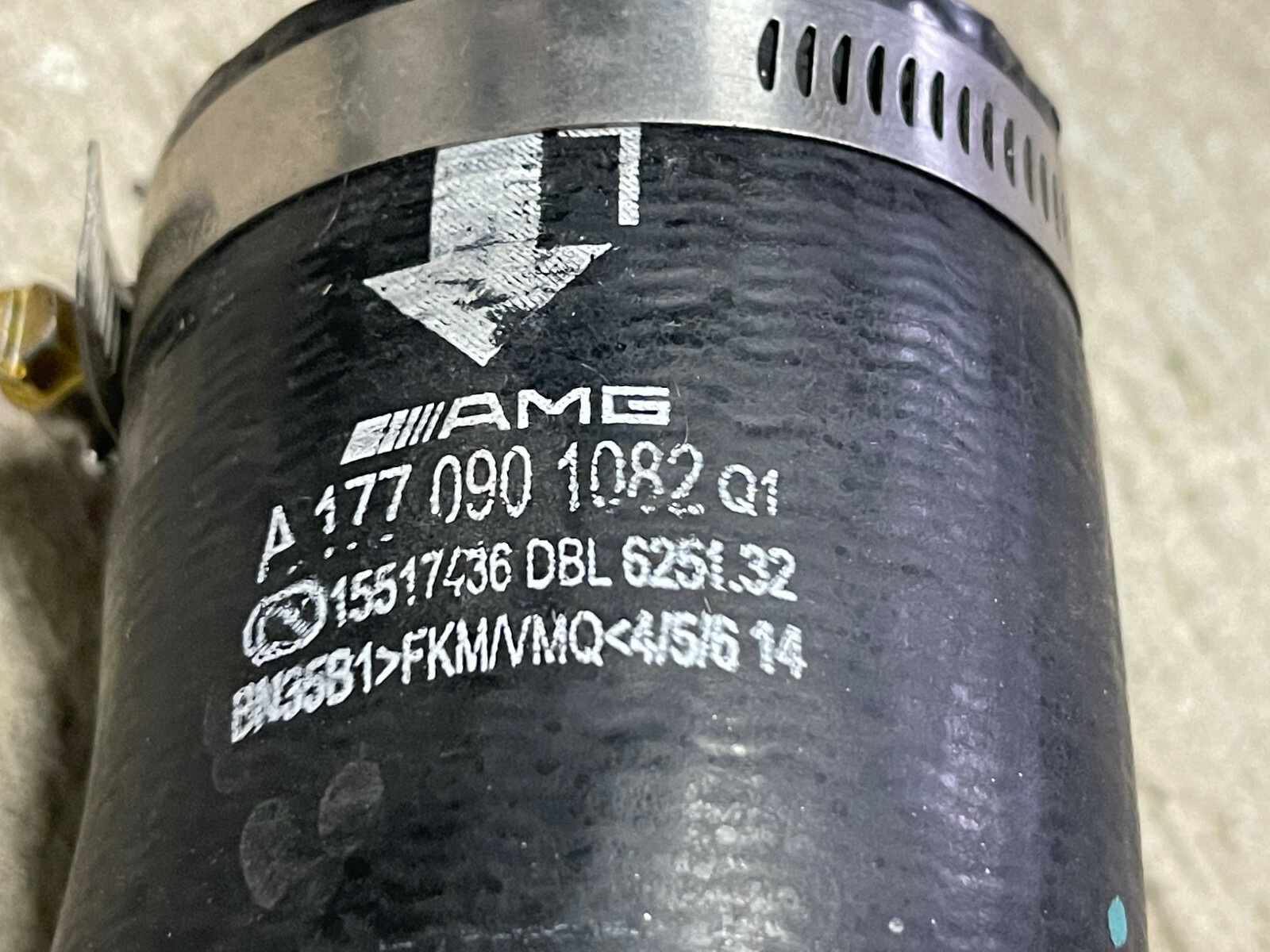 Mercedes Benz C63S GLC63s AMG W205 Top Intercooler Pipe Hose LHS ...