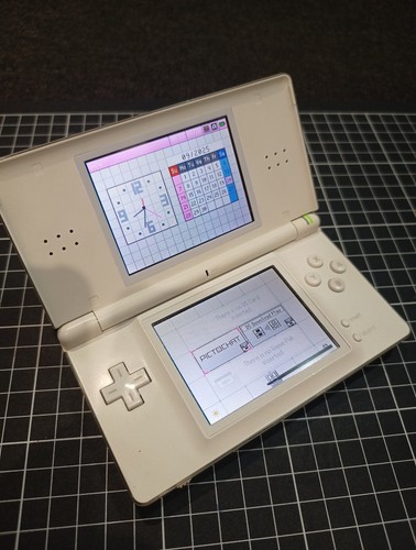 Nintendo DS Lite Handheld System (Mark On Bottom Screen) | eBay Australia