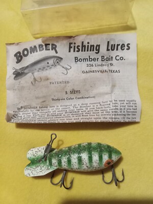 Vintage Bomber Lure, Glitter Fishing Lure with Original Box, Insert ...