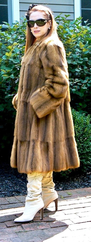 FENDI KOLINSKY MINK RUFFLED FUR SWING COAT **CHIC COLLARLESS CUT ...