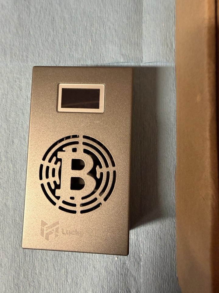 Lucky Miner LV06 500GH/S Solo Miner BTC Lotto Device 2.4G SHA-256 ...