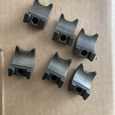06-12 Mercedes v6 v8 m272 m273 engine camshaft bracket, holder brace ...