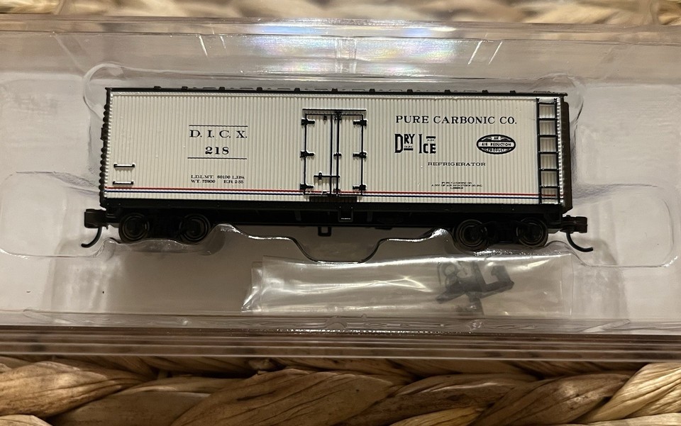 Bachmann N Scale Set Of 4 40’ Wood Side Reefers 19852 19853 19854 19855 ...
