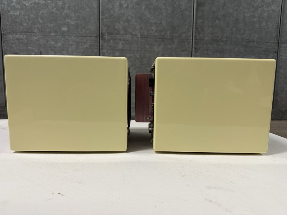 Pair of AVANTONE ACTIVE MIX CUBE Mini Studio Monitor w/ OEM Power ...