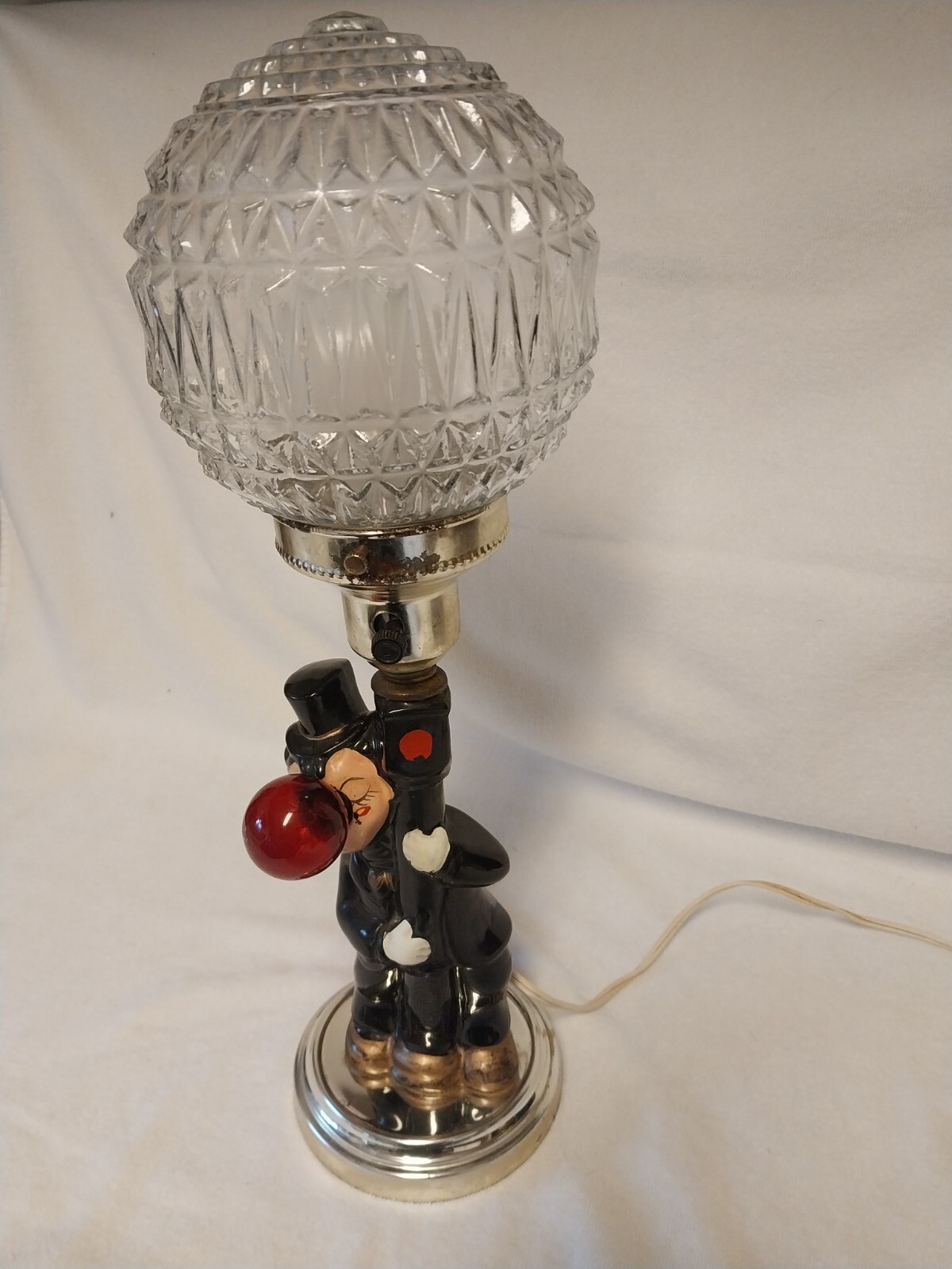 Vintage 1960's Globe Bar light lamp post drunk hobo leaning on lamp ...