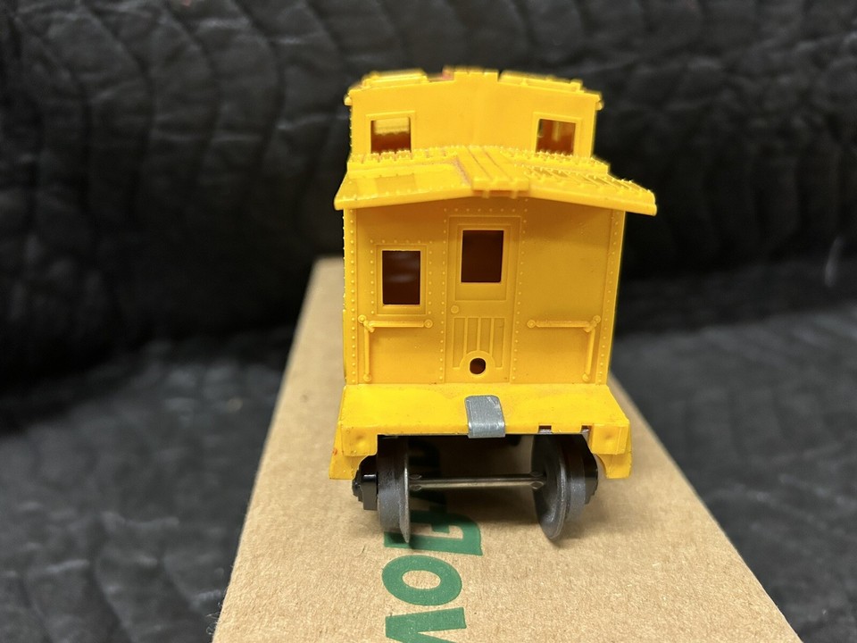 Rare Postwar Lionel 6167-50 Unmarked Yellow Caboose 1963-64 | eBay