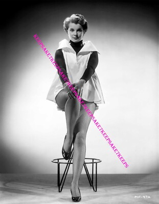 1940s-70s ACTRESS MONA FREEMAN IS ALL LEGS LEGGY IN FISHNETS PHOTO A ...