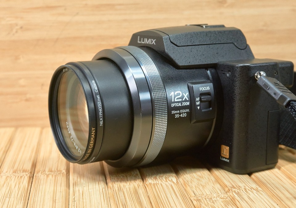 Panasonic Lumix DMC-FZ10 4MP Digital Camera, 12x Optical Zoom, Made in ...