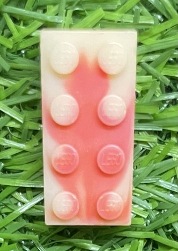 Lego Wrexham Factory Marbled Test Brick Red & White H Mould Pat Pend ...