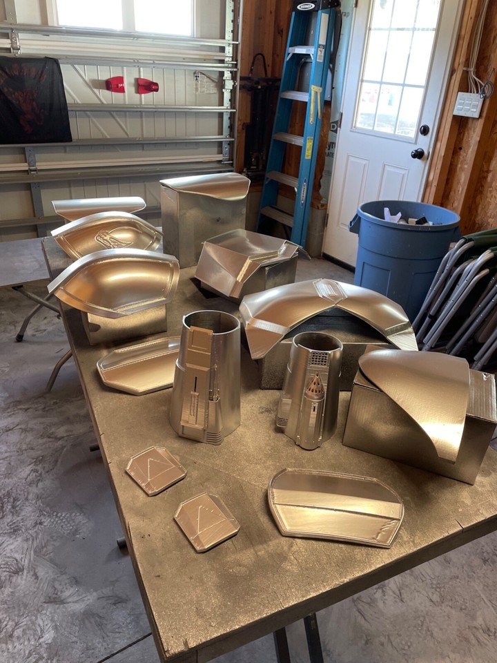 STAR WARS Mandalorian armor cosplay Full armor w/ battle damage rifle ...