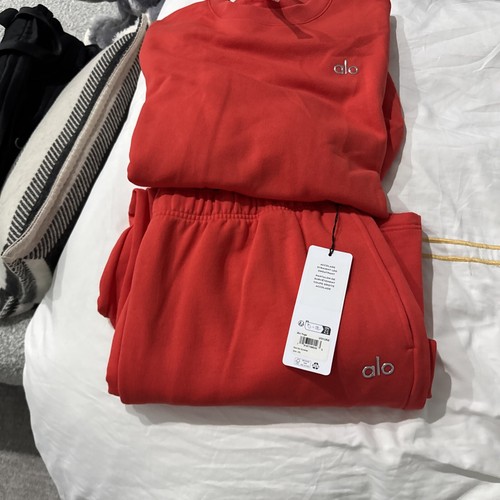 ALO Yoga Set, red crewneck. And fleece pants straight leg pants,two ...