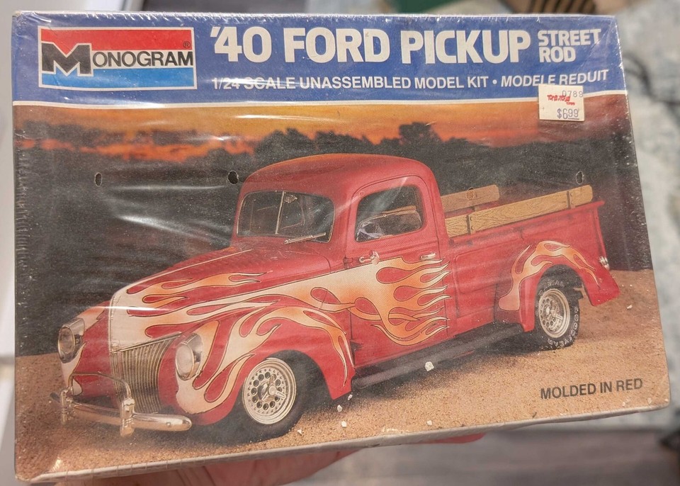 Monogram '40 Ford Pickup Street Rod 1:24 Scale Model Kit | eBay