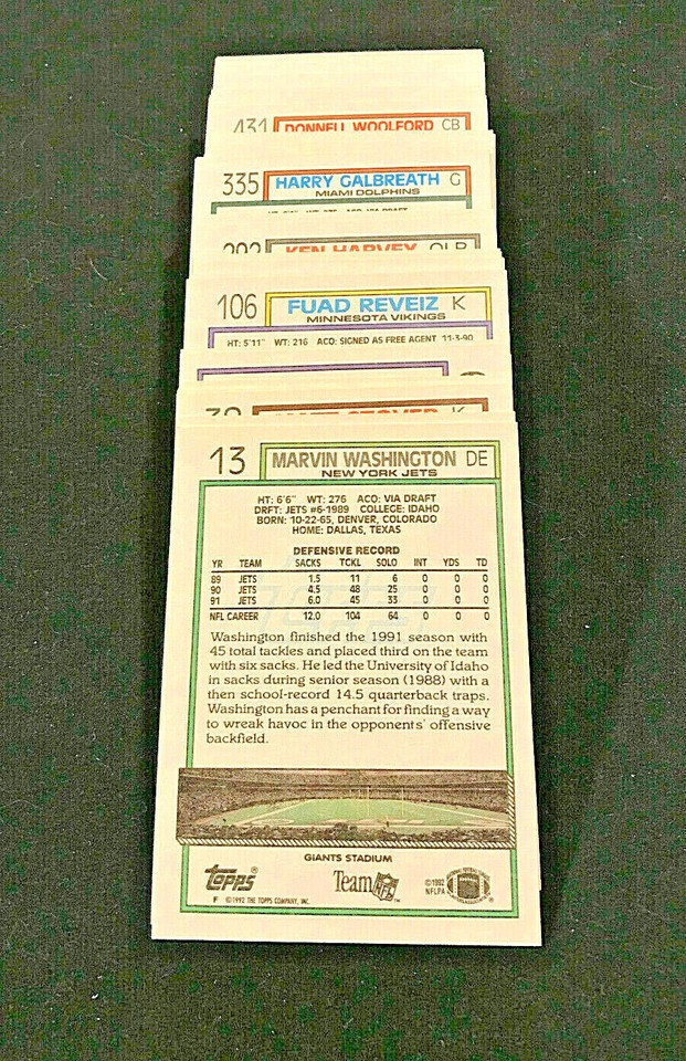 1992 TOPPS FOOTBALL - Complete Your Set - YOU PICK the ones you need or ...