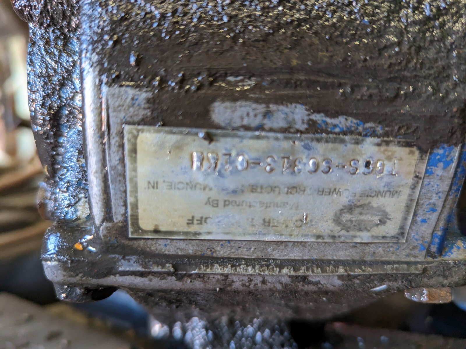 Muncie power take off PTO hydraulic pump spool valve dump International ...