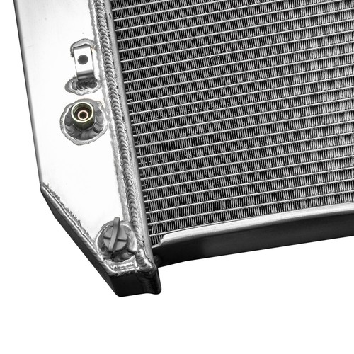 4 Row Radiator For 82-1986 Chevy C10 C20 C30 K10 K20 Pickup Suburban 6 ...