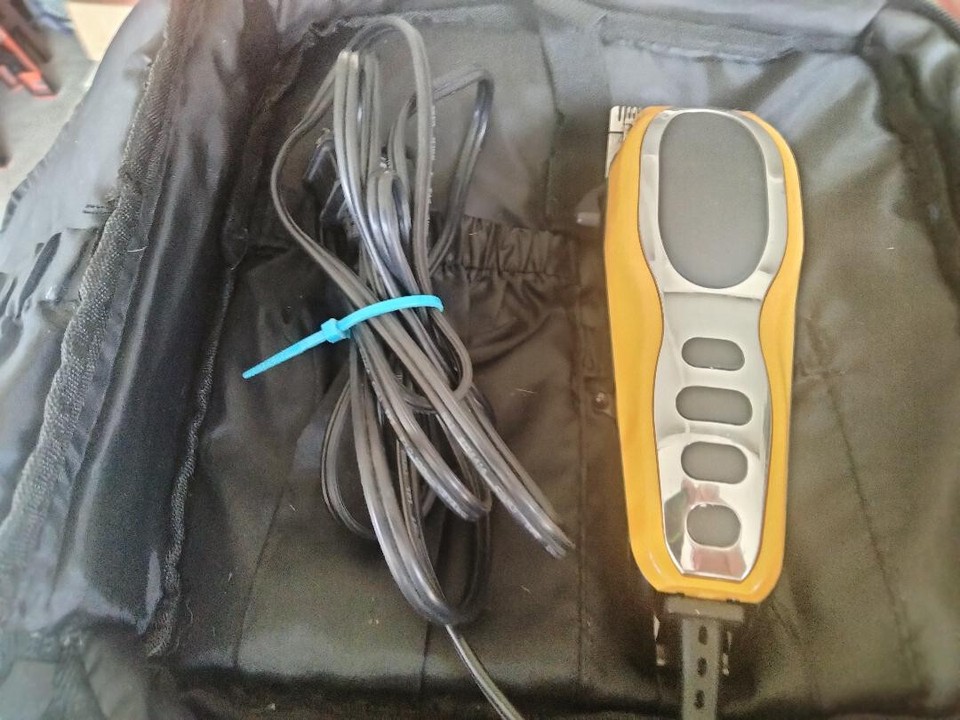 Wahl Professional Hair Cut Machine - Cutter/Trimmer/Clipper - Model MC2 ...