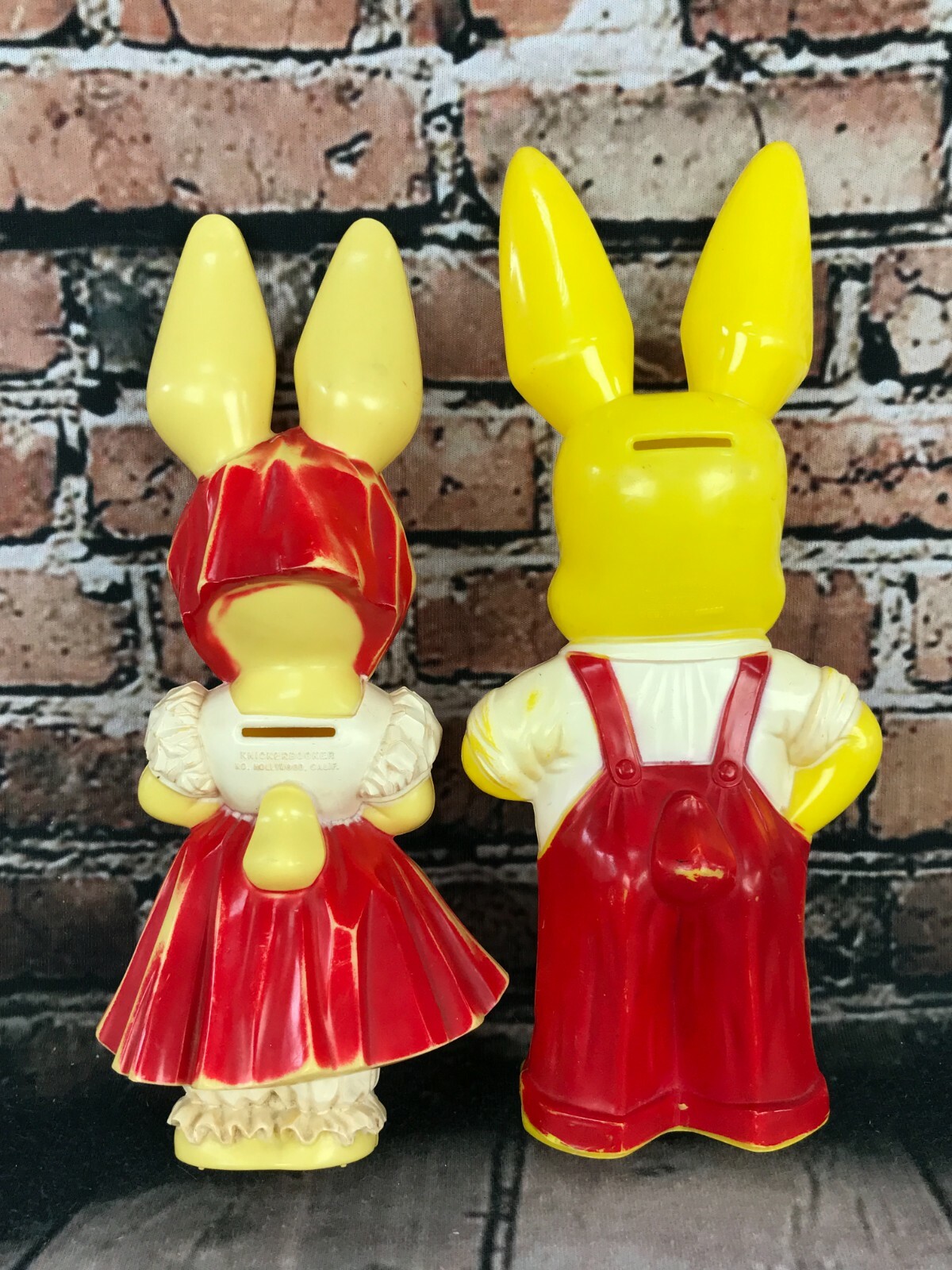 11 1/2" Vintage Easter Hard Plastic Knickerbocker Bunny Rabbit Coin ...