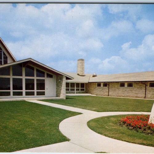 c1960s Cedar Falls, IA American Martyrs Retreat House Christian Church ...