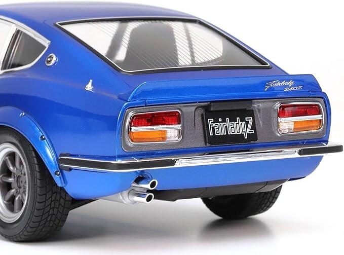 Tamiya 1/24 Scale Model Kit Datsun 240Z / Nissan Fairlady 240Z Street ...