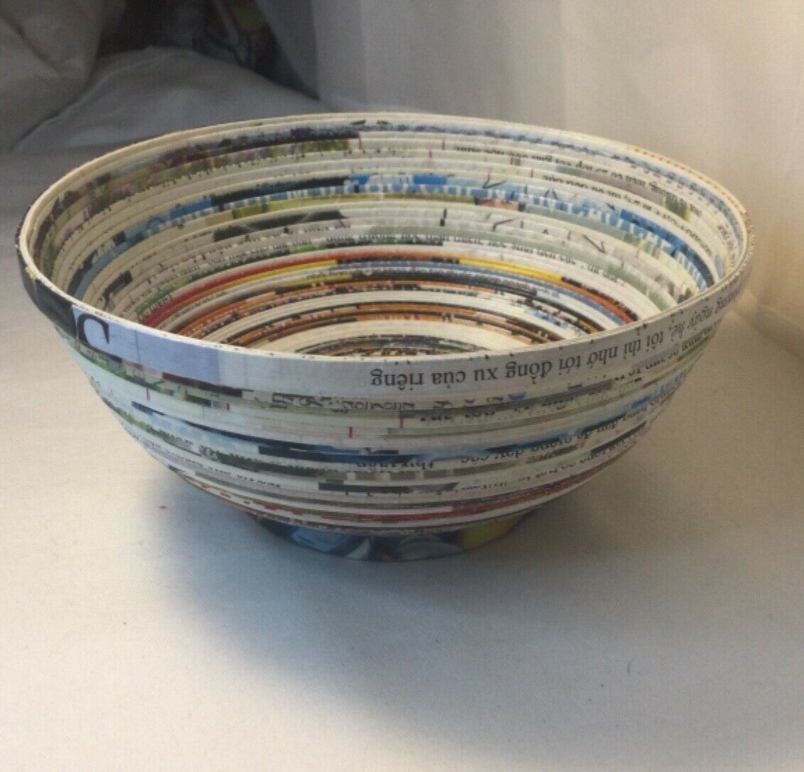 Recycled Paper Bowl Magazine Colorful 2.5” x 5.5” Sturdy & Fun Trinkets ...