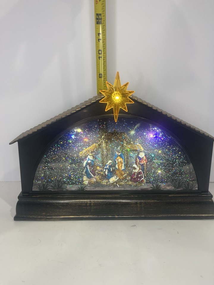 Cracker Barrel Nativity Scene Glitter Globe Light-up Motion Christmas ...