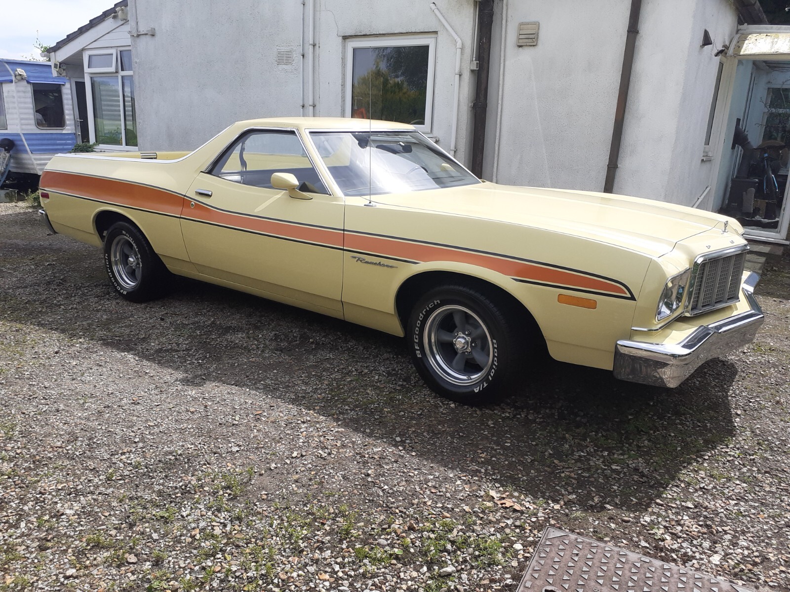 1975 Ford Ranchero - UK American Cars
