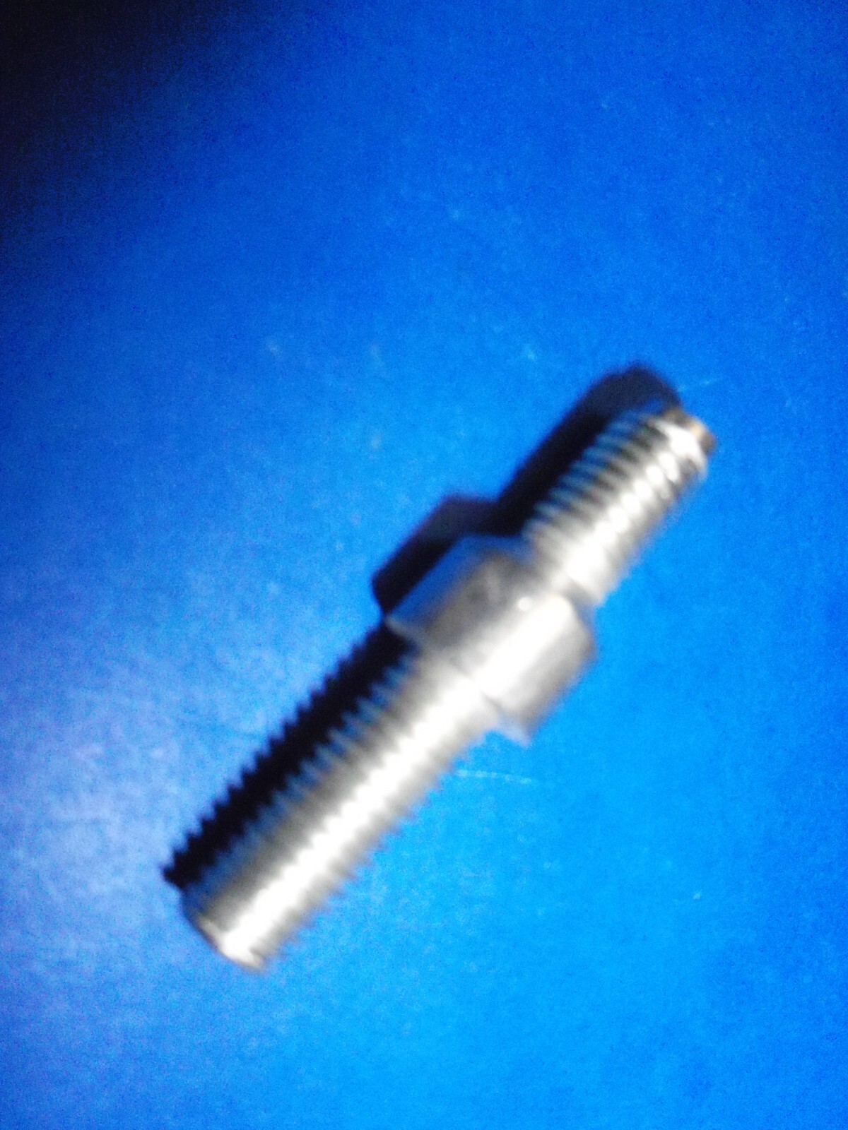 NEW BAR STUD FITS STIHL MS440 MS361 MS381 MS441 MS660 MS460 6160 AH 9AD ...