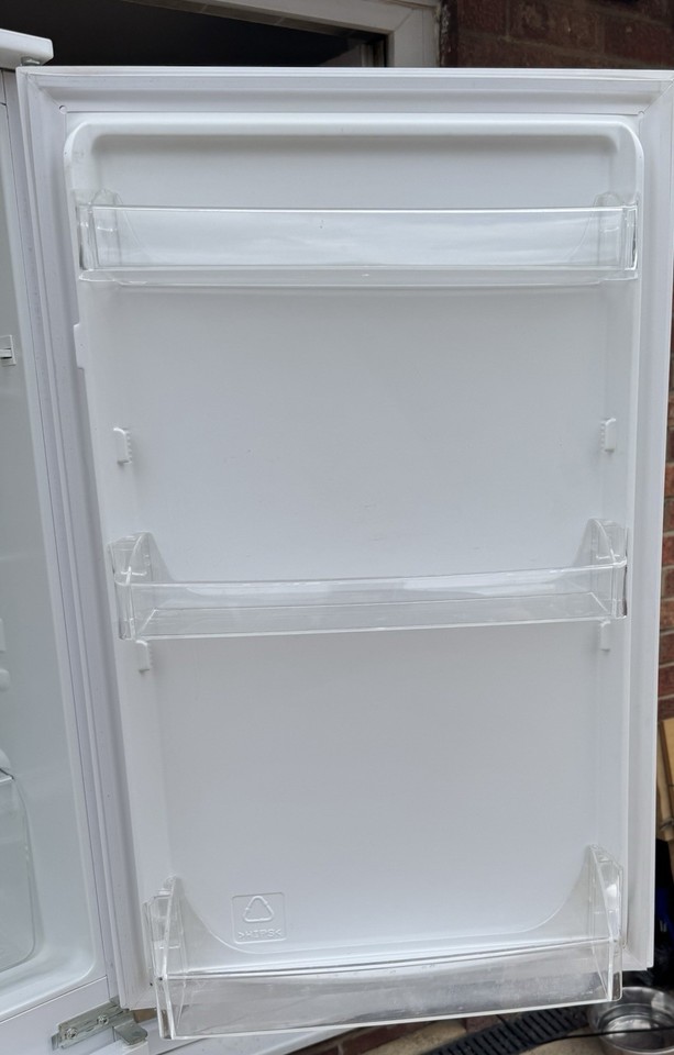 Integrated Fridge Freezer Curry’s Essentials | eBay UK