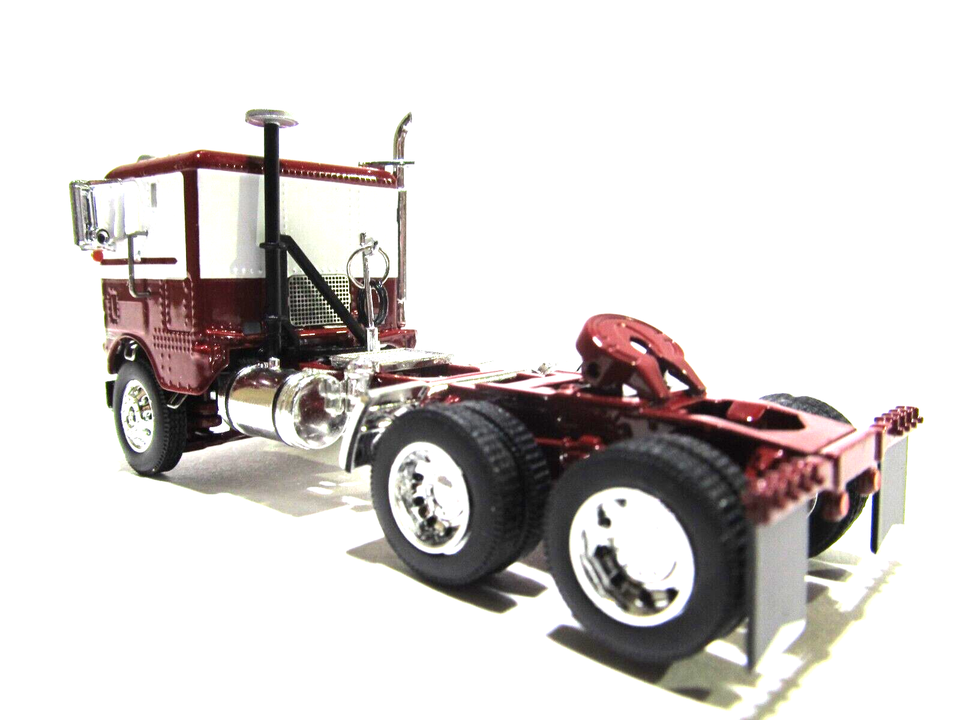 DCP FIRST GEAR 1/64 SCALE FREIGHTLINER CABOVER, WHITE & MAROON, MAROON ...