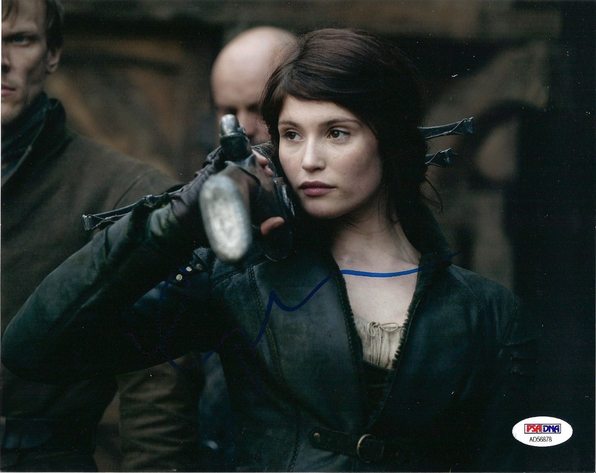Gemma Arterton In Hansel E Gretel