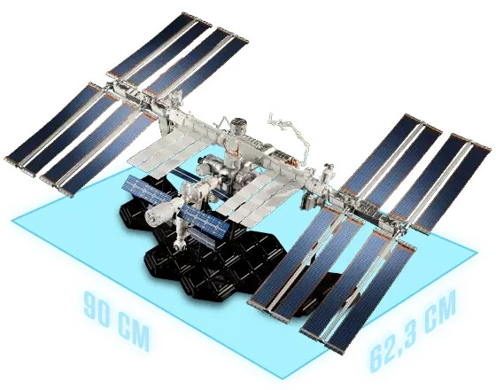 1100 Scale Model Of International Space Station International Space