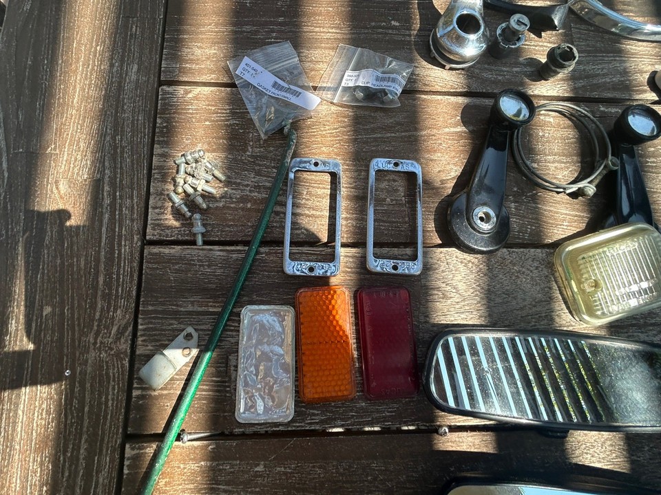 MG MGB PARTS LOT Lens', Window, Hood Rod, Lift the Dot, Latch, Lock ...