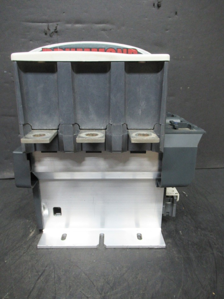 SCHNEIDER ELECTRIC CONTACTOR LC1F330 600 VAC 250 HP 400 AMP 3-PHASE 3 ...