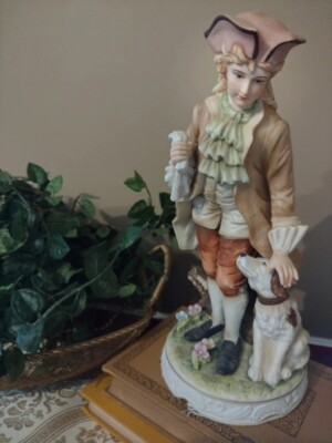Napcoware Classic Gallery C-6640 Figurine Featuring Colonial Young Man ...