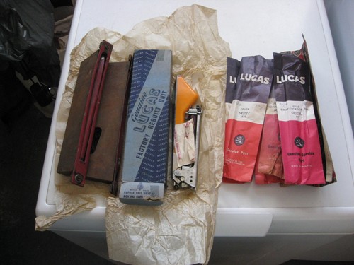 Pair Of Genuine Vintage Classic Lucas SF80 Trafficators Semaphores 6v ...