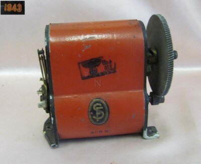 VINTAGE 1943 RADIO STATION GENERATOR WG | eBay
