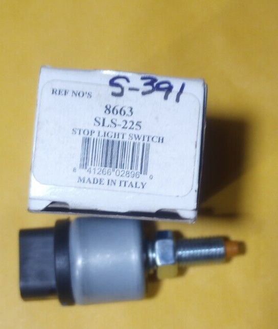 Acura Honda Isuzu NOS Stop Light Switch SLS225 SL361 (S-391) | eBay